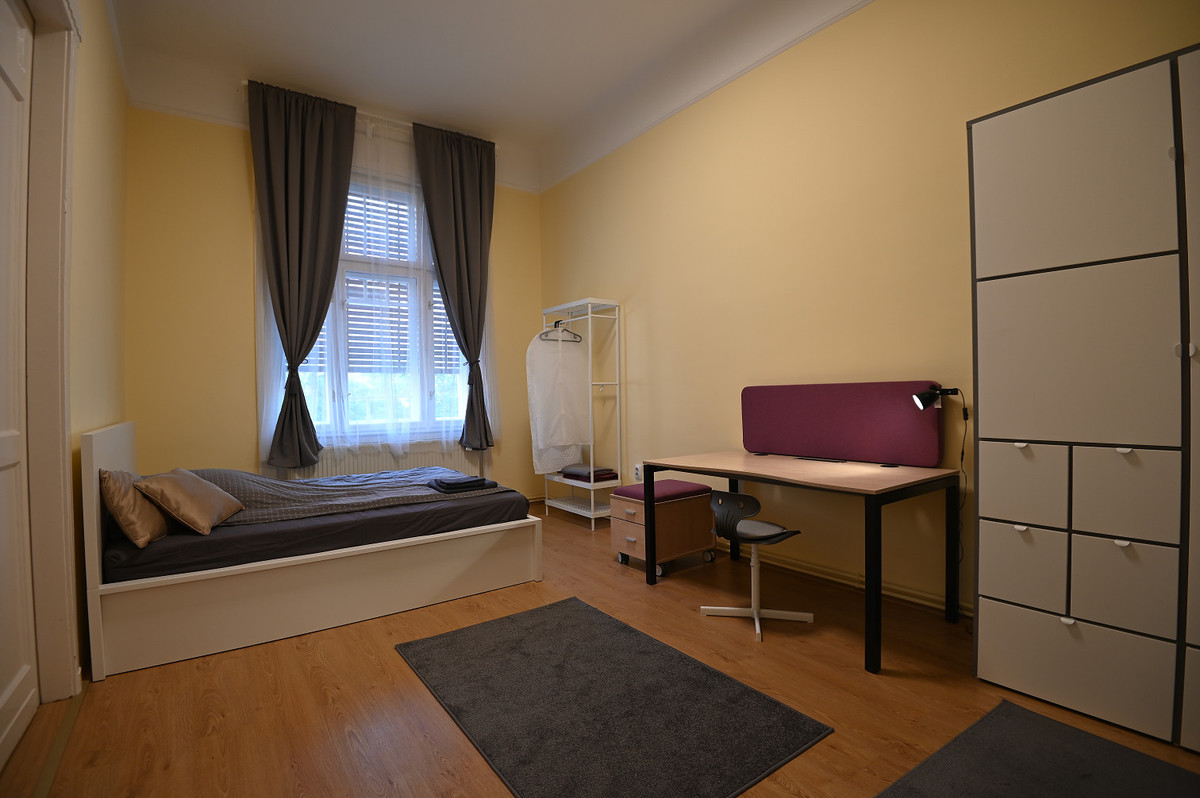18m2 private room – Budapest VII, refurbished, near nightlife