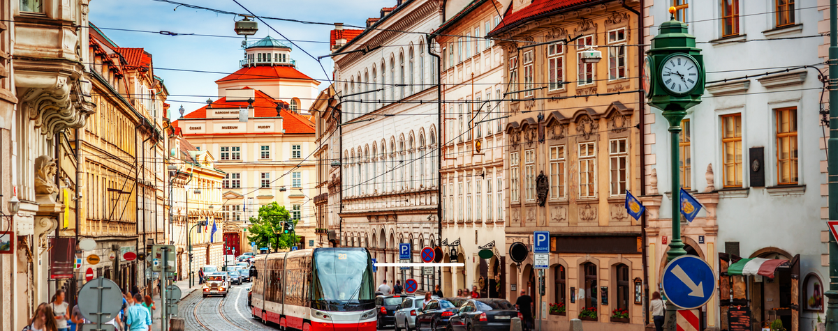 Best Things to Do in Prague in April 2022 - Flatio